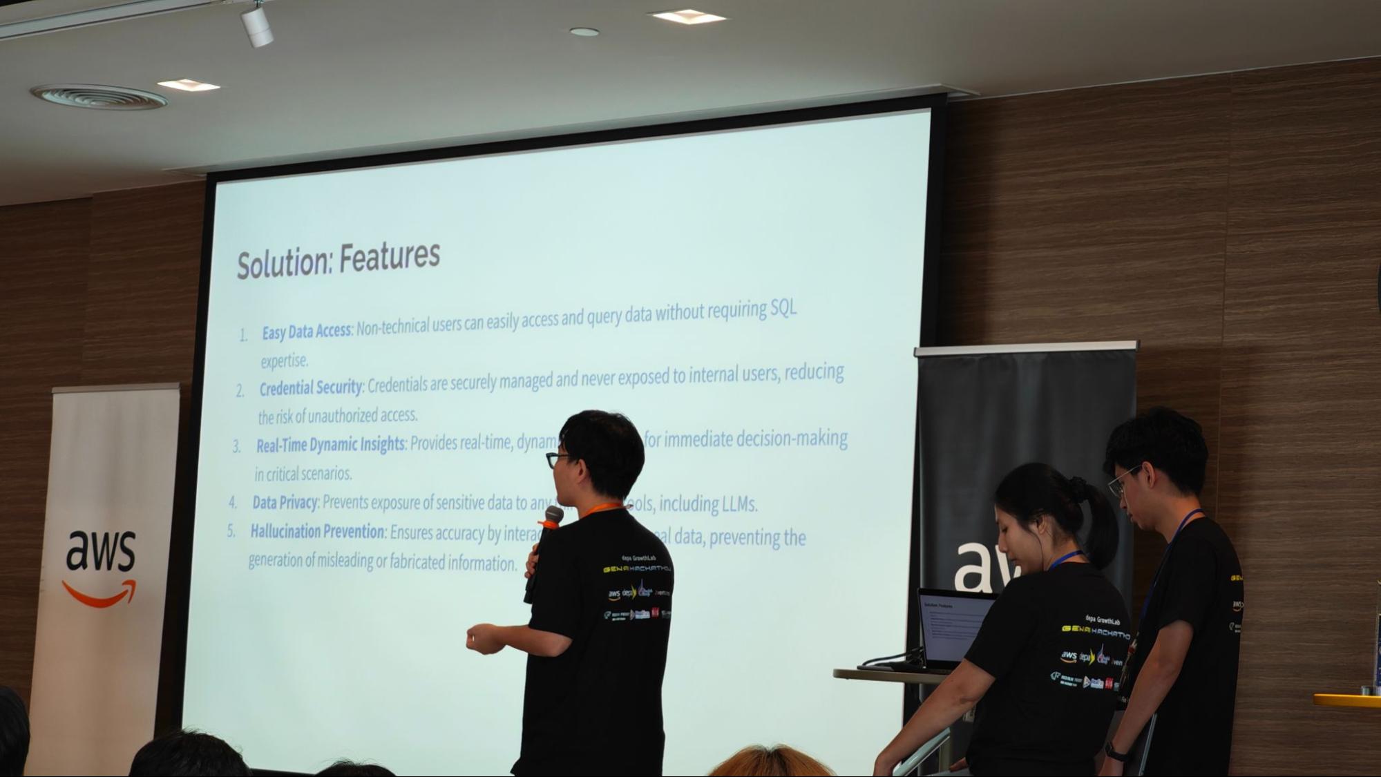 แข่งไอเดียแก้ไขปัญหาธุรกิจจริงใน AWS Demo Day จากโครงการ depa GrowthLab : GenAI Hackathon ...